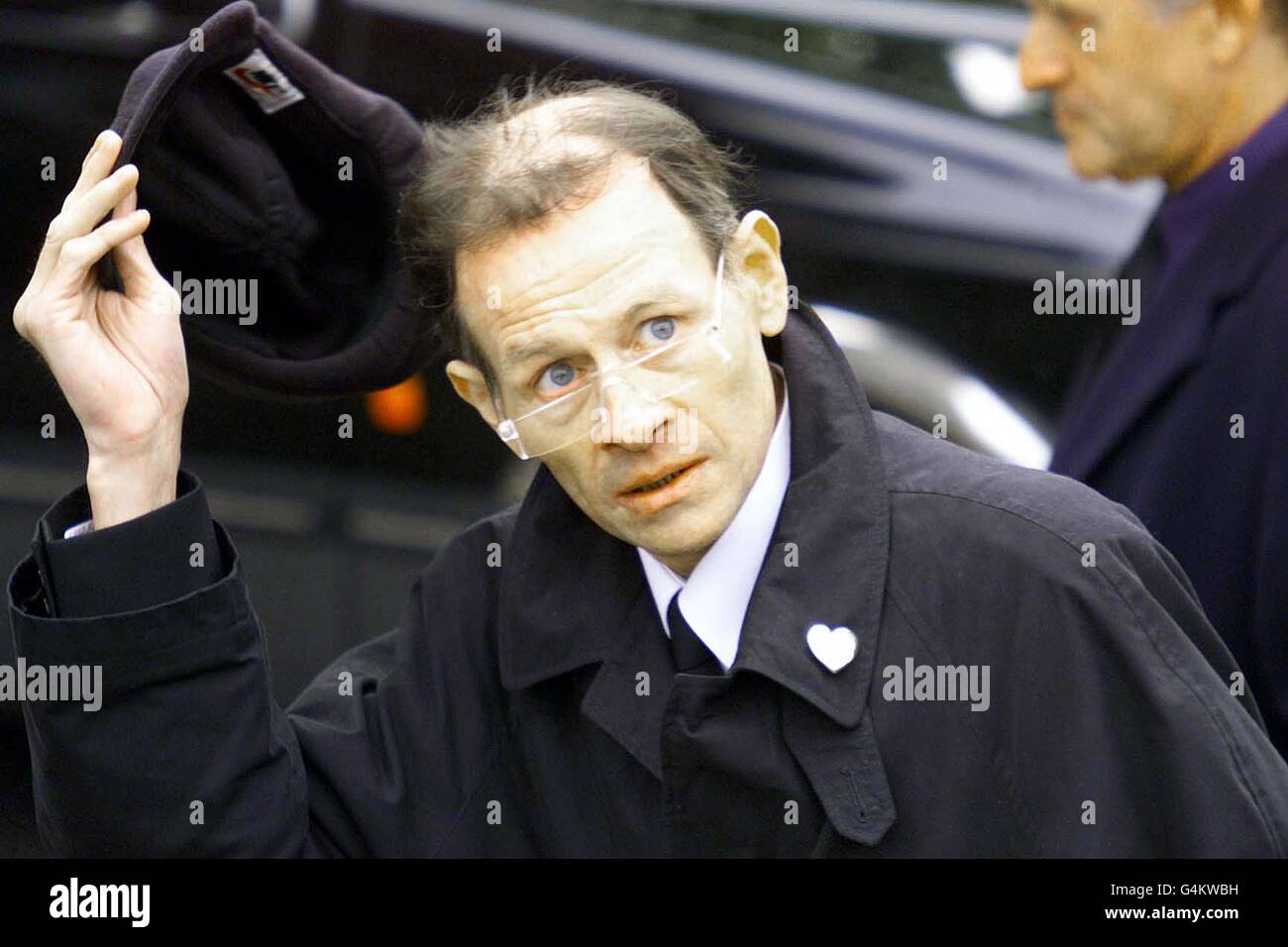 Oliver Reed funeral/Alex Higgins Stock Photo - Alamy