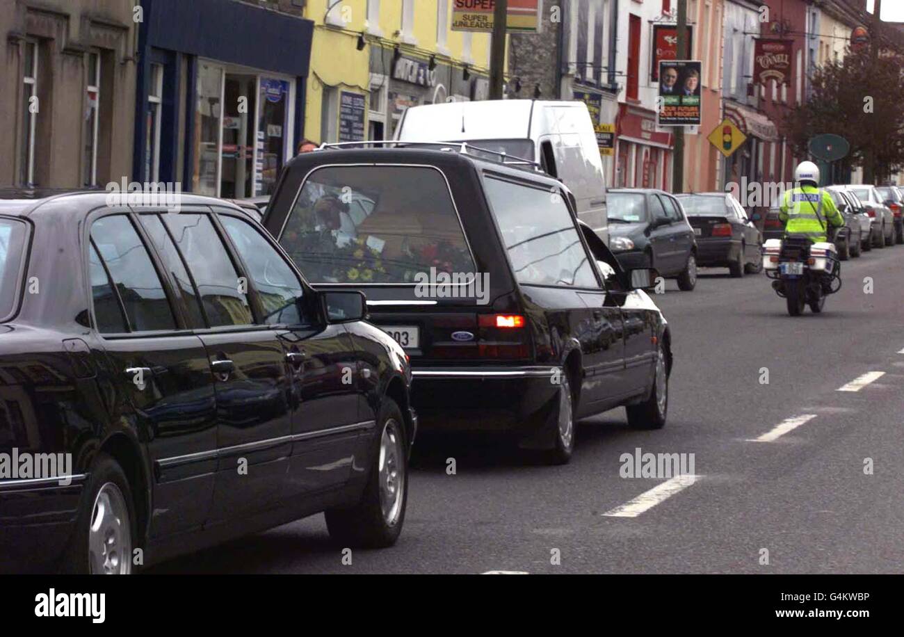 Actor Oliver Reed Stock Photos & Actor Oliver Reed Stock Images - Alamy