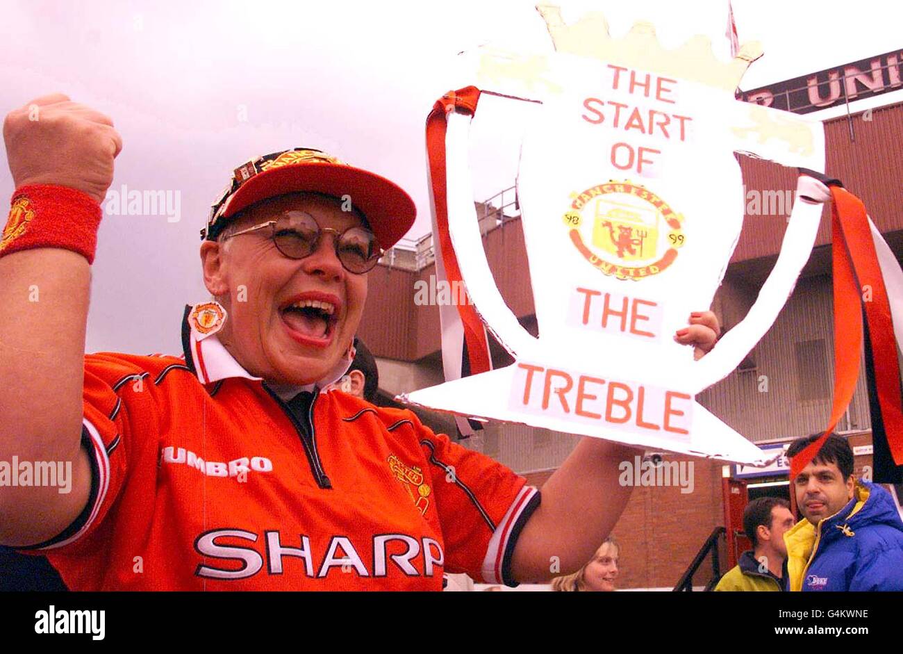 Man Utd v Spurs/United Fan Stock Photo - Alamy