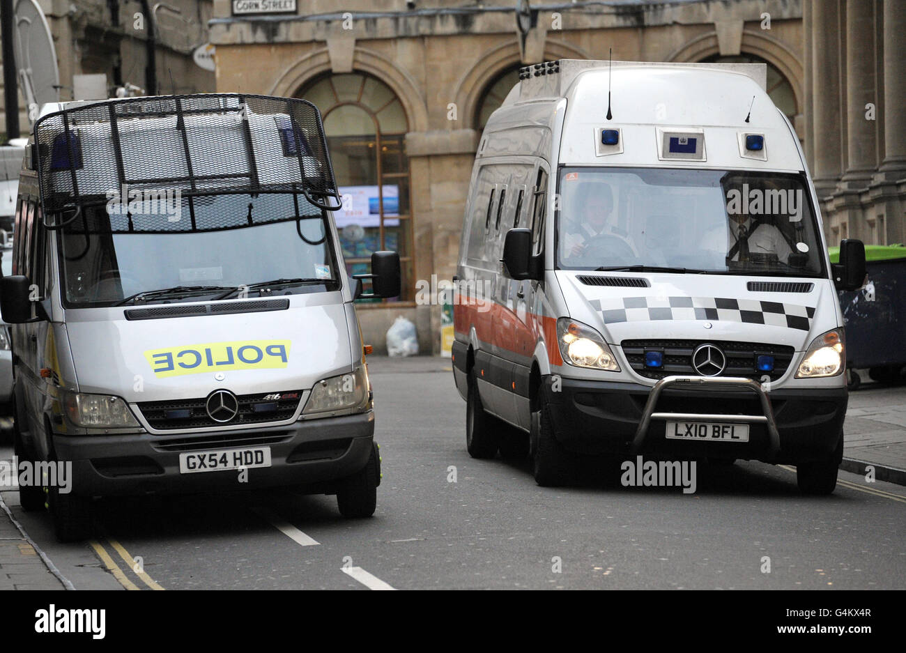 The van (right) carrying Vincent Tabak the man accused of the murder of ...