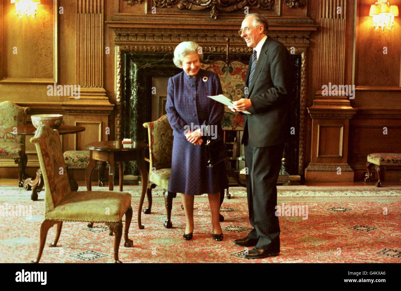 Queen elizabeth ii 1999 High Resolution Stock Photography and Images ...