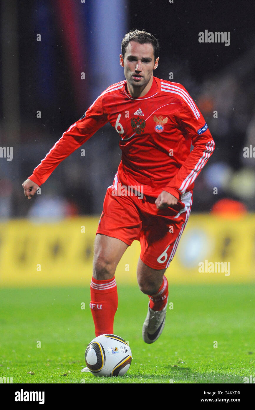 Soccer uefa euro 2012 group slovakia russia pod dubnon hi-res stock ...