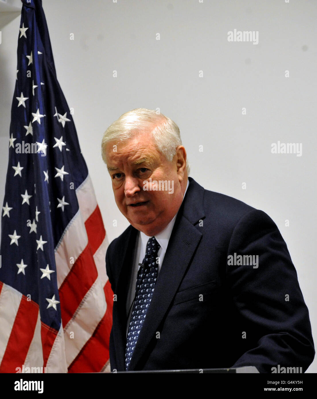 Which unveiled the building centre hi-res stock photography and images ...