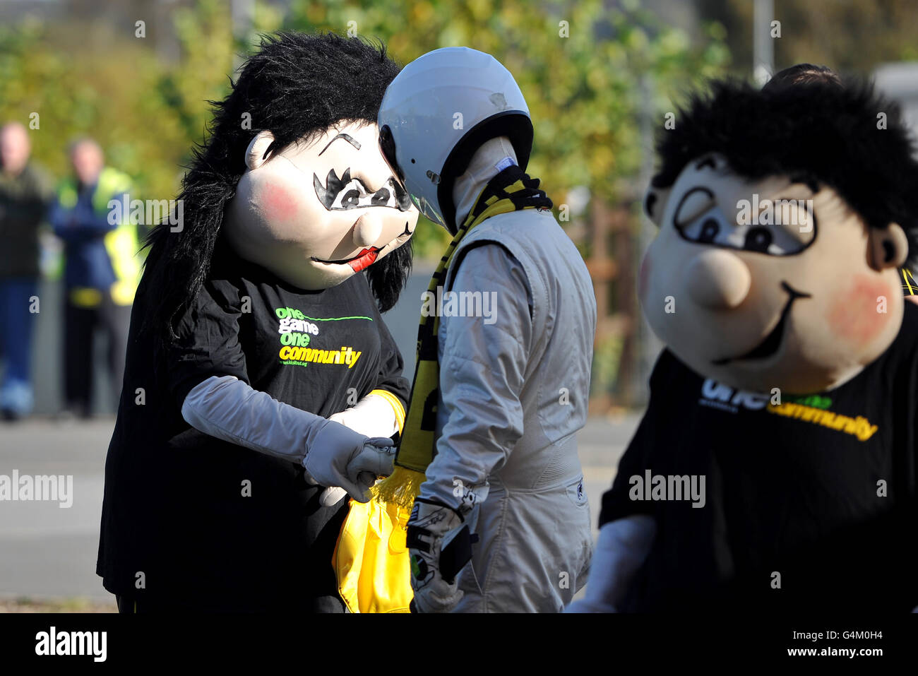 Burton albion mascot hi-res stock photography and images - Alamy