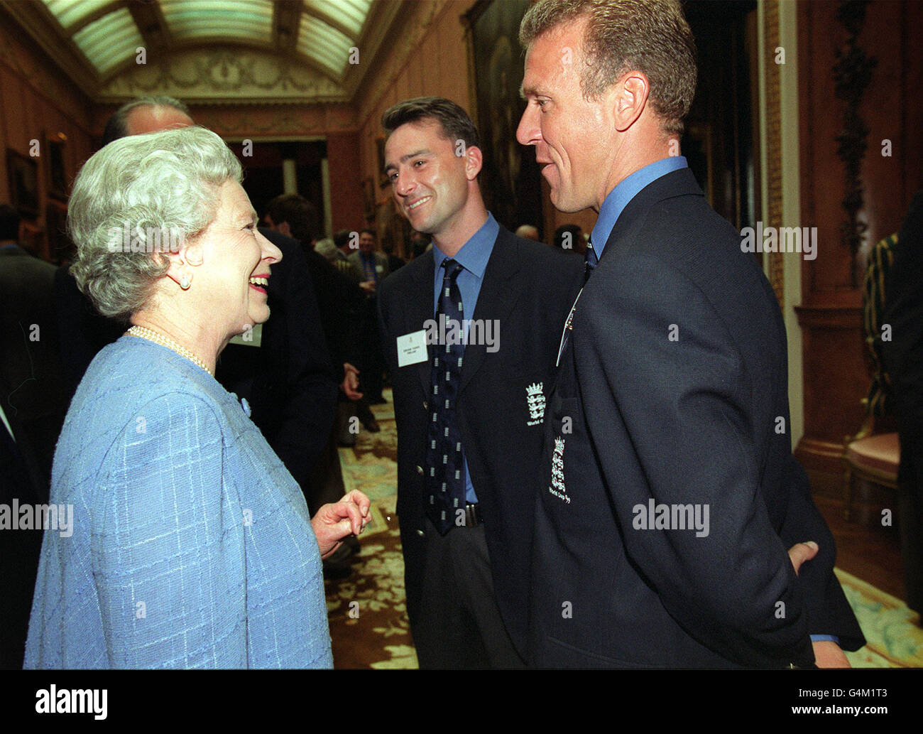 Royal Logo Queen Elizabeth High Resolution Stock Photography and Images ...