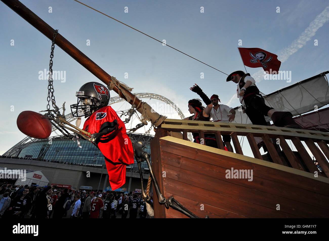 American pirate ship hi-res stock photography and images - Alamy