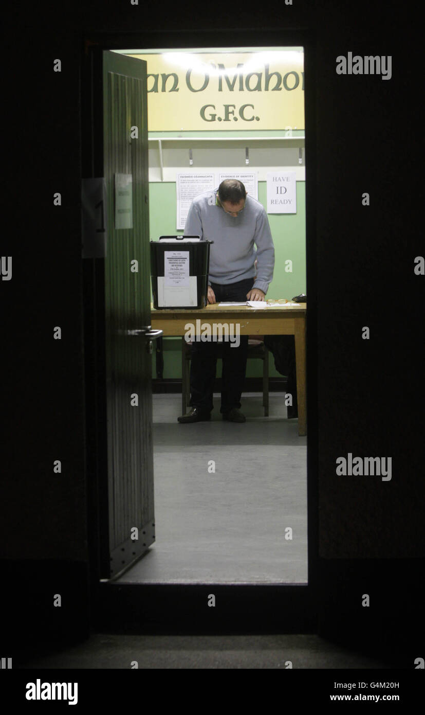 Sean mccabe hi-res stock photography and images - Alamy