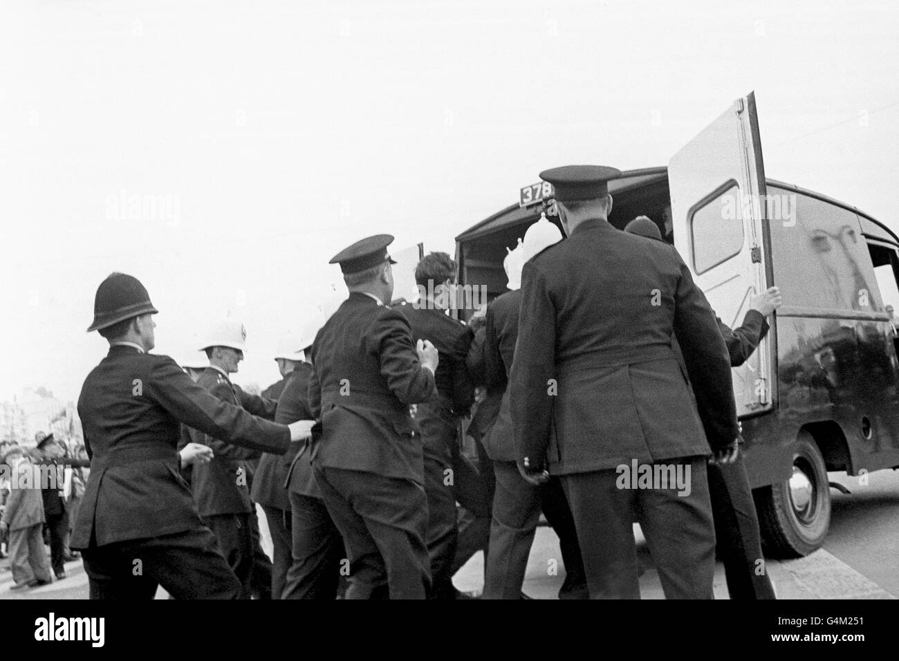 British Crime - Civil Disorder - Mods and Rockers - Brighton Stock ...