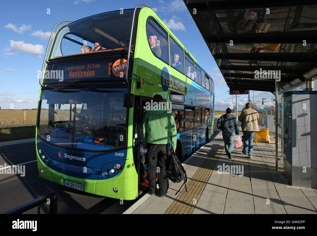 Cambridge Guided Busway Stock Photo - Alamy