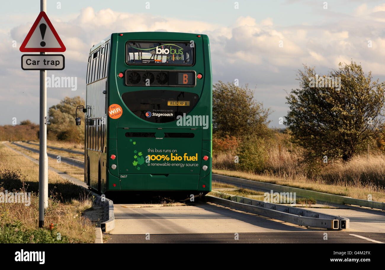 Cambridge Guided Busway Stock Photo - Alamy