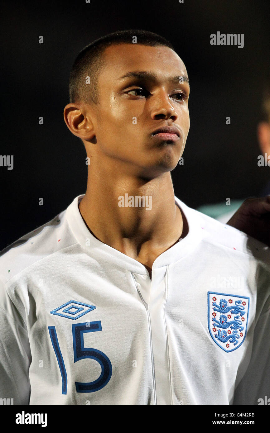 Soccer sky sports victory shield hi-res stock photography and images ...