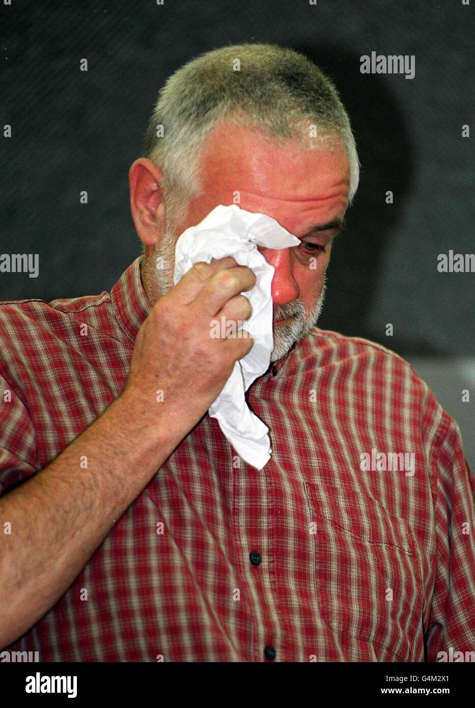 Streader murder/Father weeps Stock Photo - Alamy