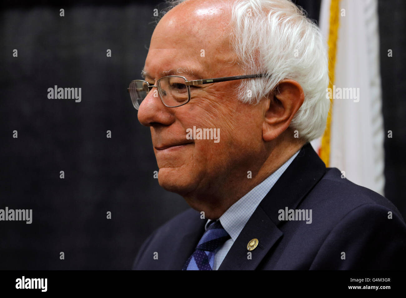Senator race hi-res stock photography and images - Alamy