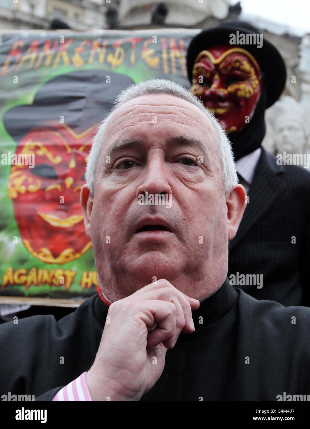 Dean of St Paul's Cathedral Graeme Knowles meets protesters at the ...