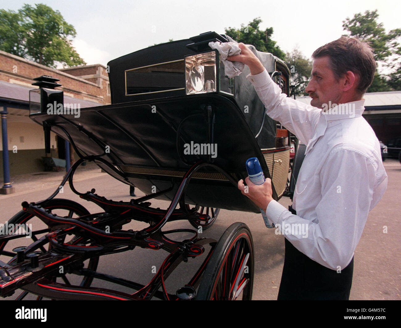 Duncan MacCallum, the Carriage Cleaner at the Royal Mews in Windsor ...