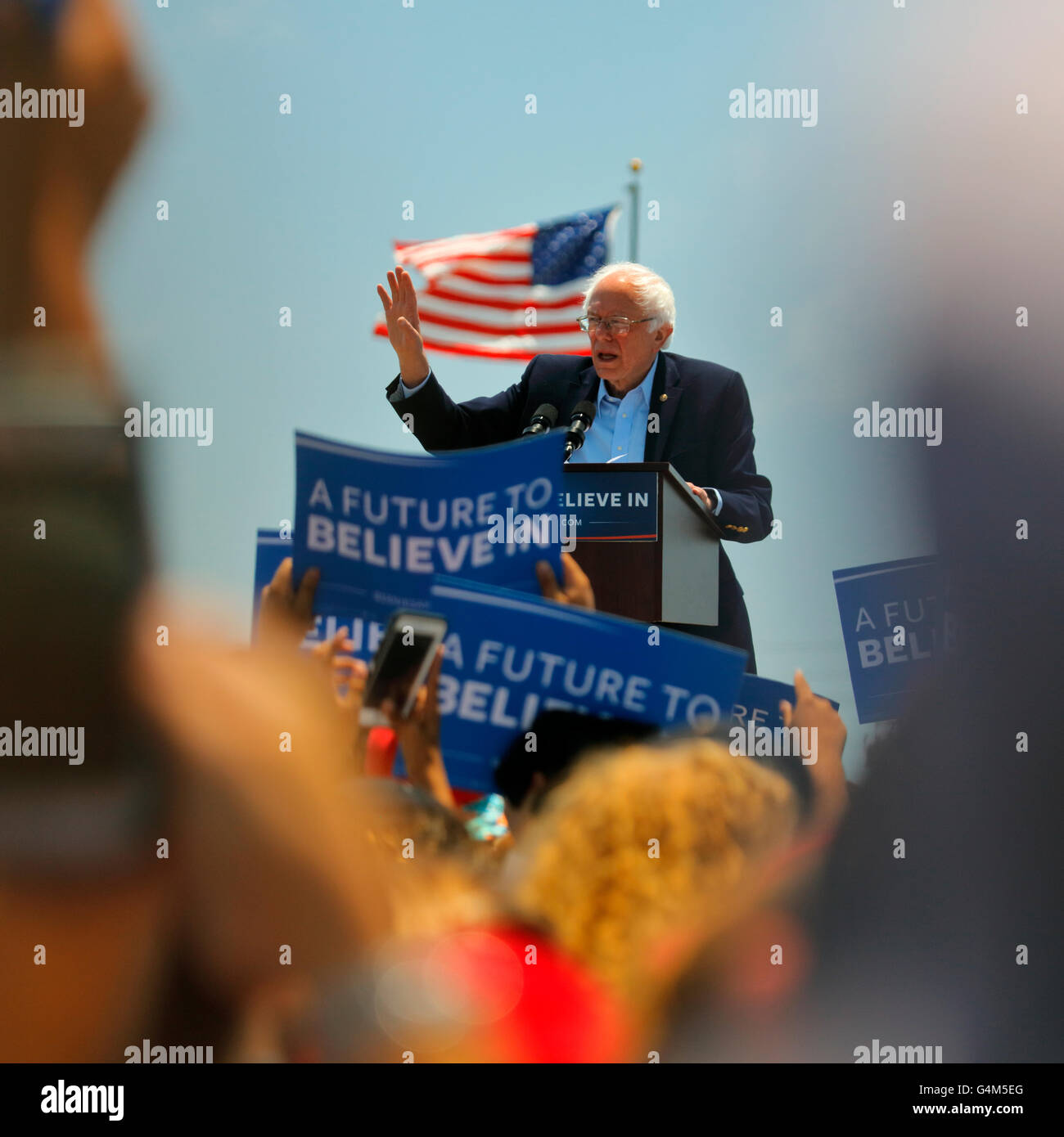Presidential Candidate Bernie Sanders hosts Presidential Campaign Rally ...
