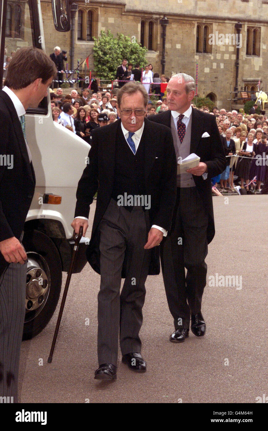 Lord Snowdon Portrait High Resolution Stock Photography and Images - Alamy