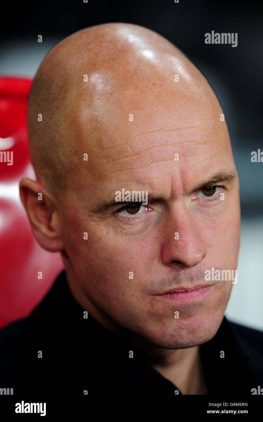 Psv eindhoven assistant coach erik ten hag hi-res stock photography and ...