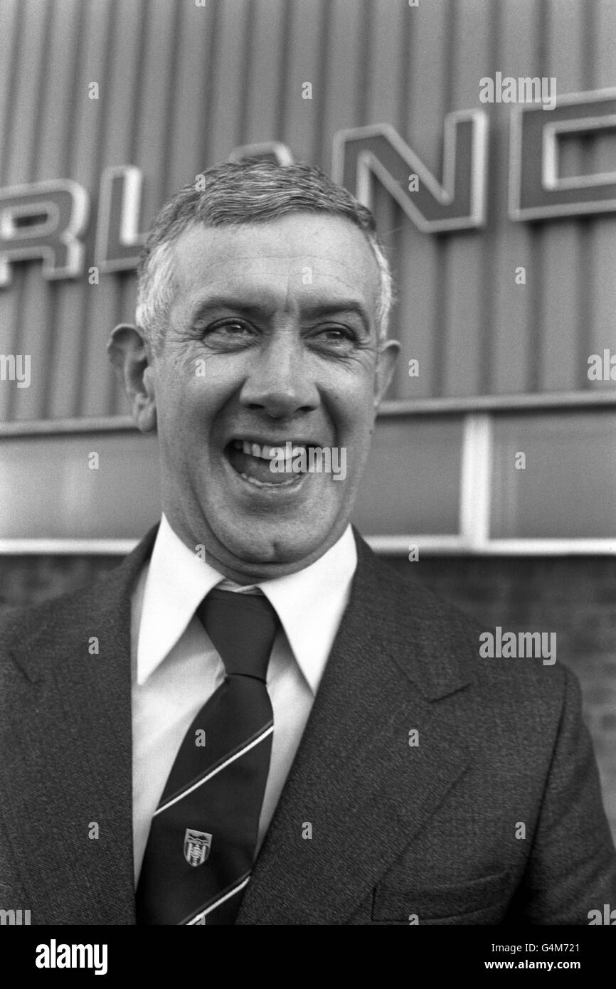 Sunderland Manager Jimmy Adamson outside Roker Park. Jimmy Adamson ...