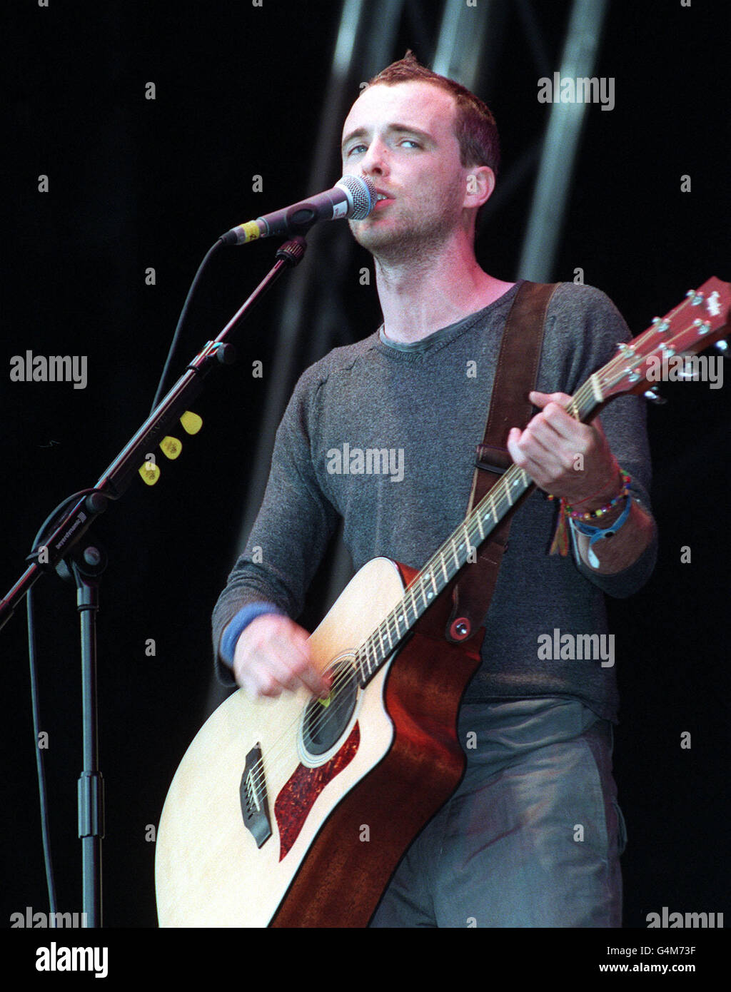 Fran healy the lead singer of rock band travis hi-res stock photography ...