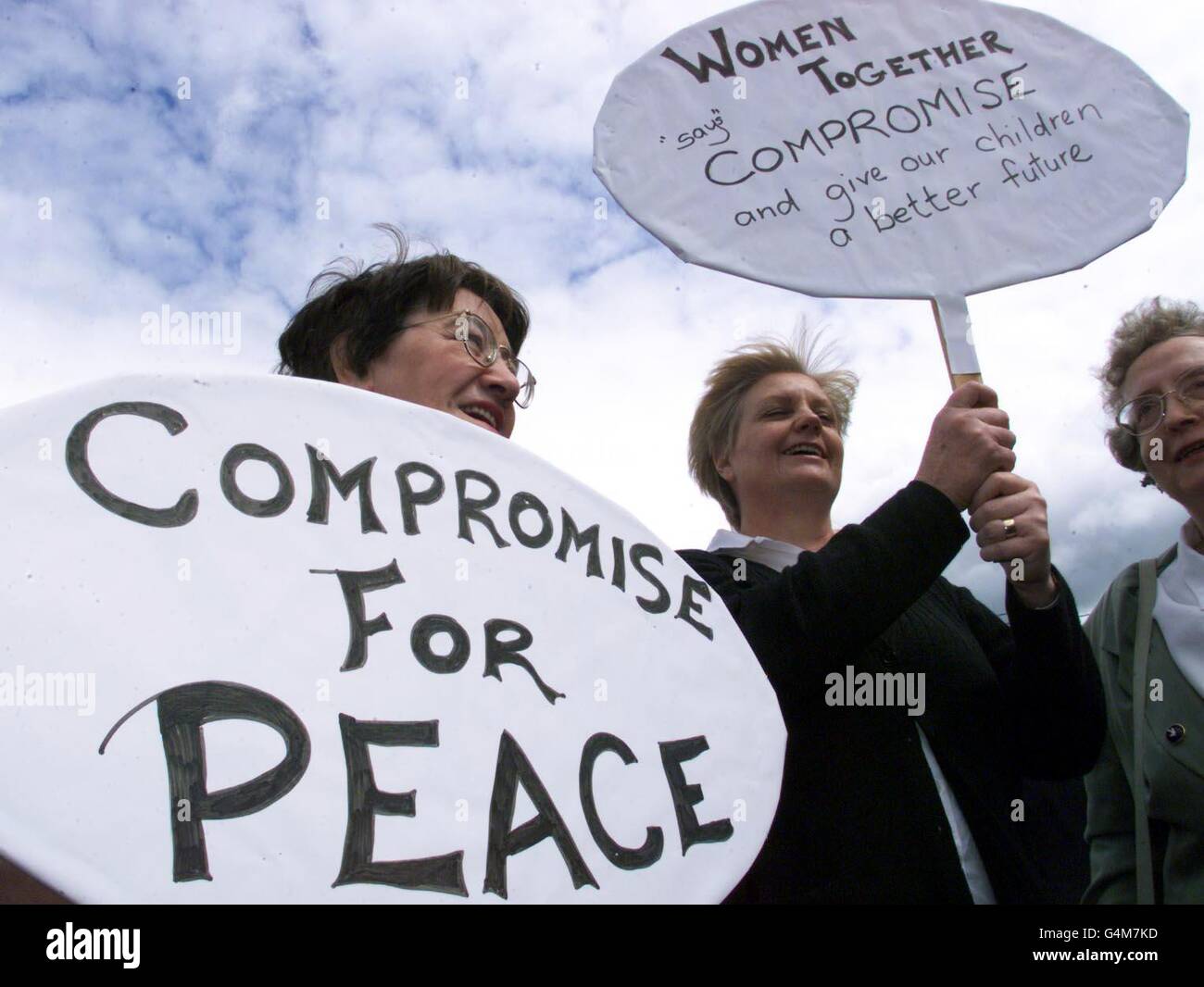 Ulster talks peace campaigners hi-res stock photography and images - Alamy