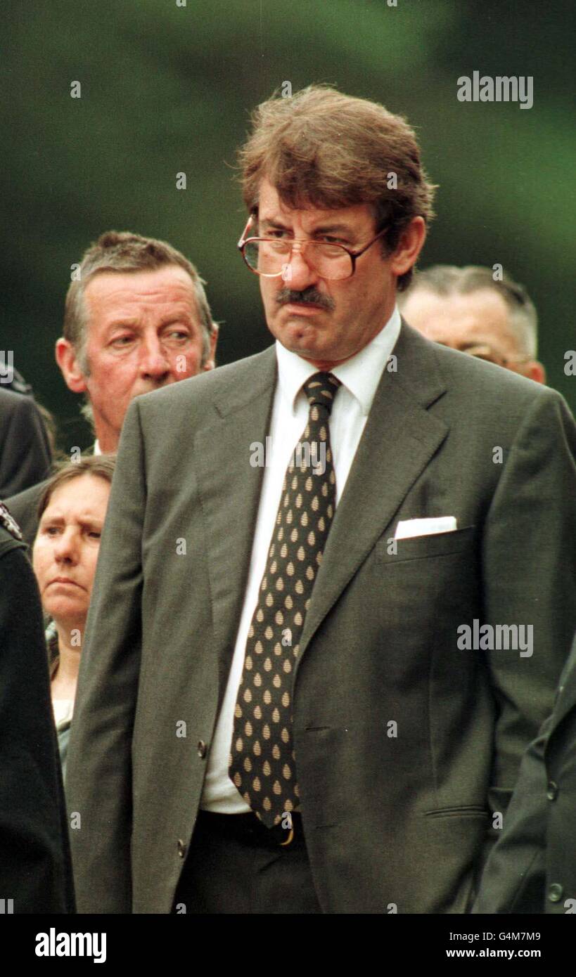 Buster funeral/John Challis Stock Photo - Alamy