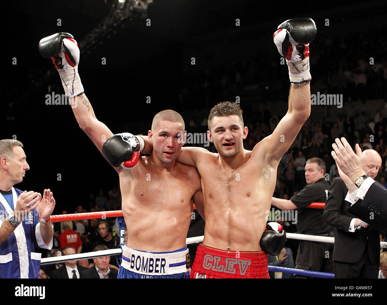 Boxing - World Championship Boxing - Echo Arena. Tony Bellew (left) and ...