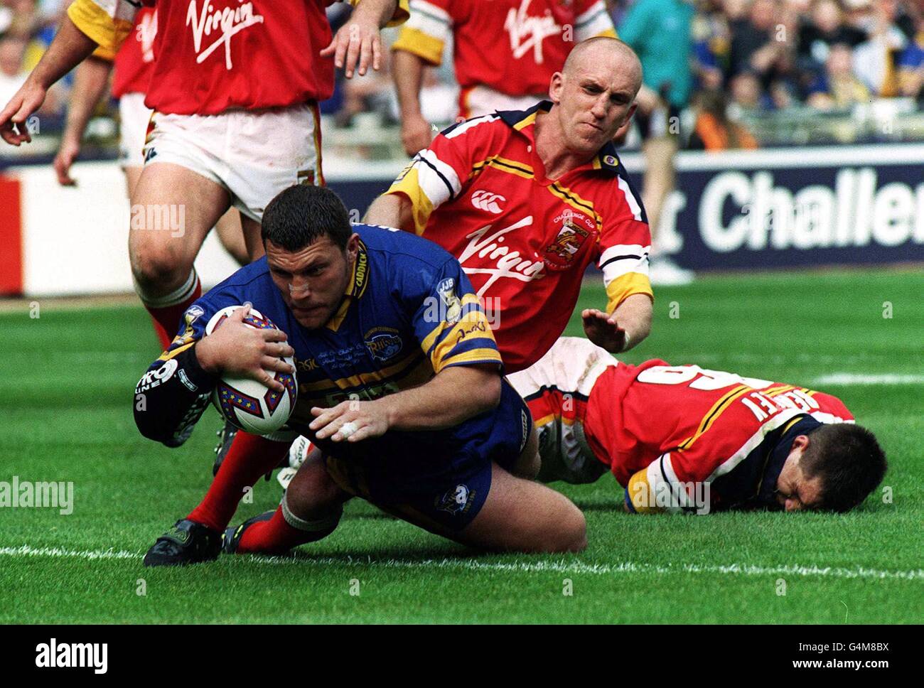 Sport rugby league action barrie mcdermott hi-res stock photography and ...