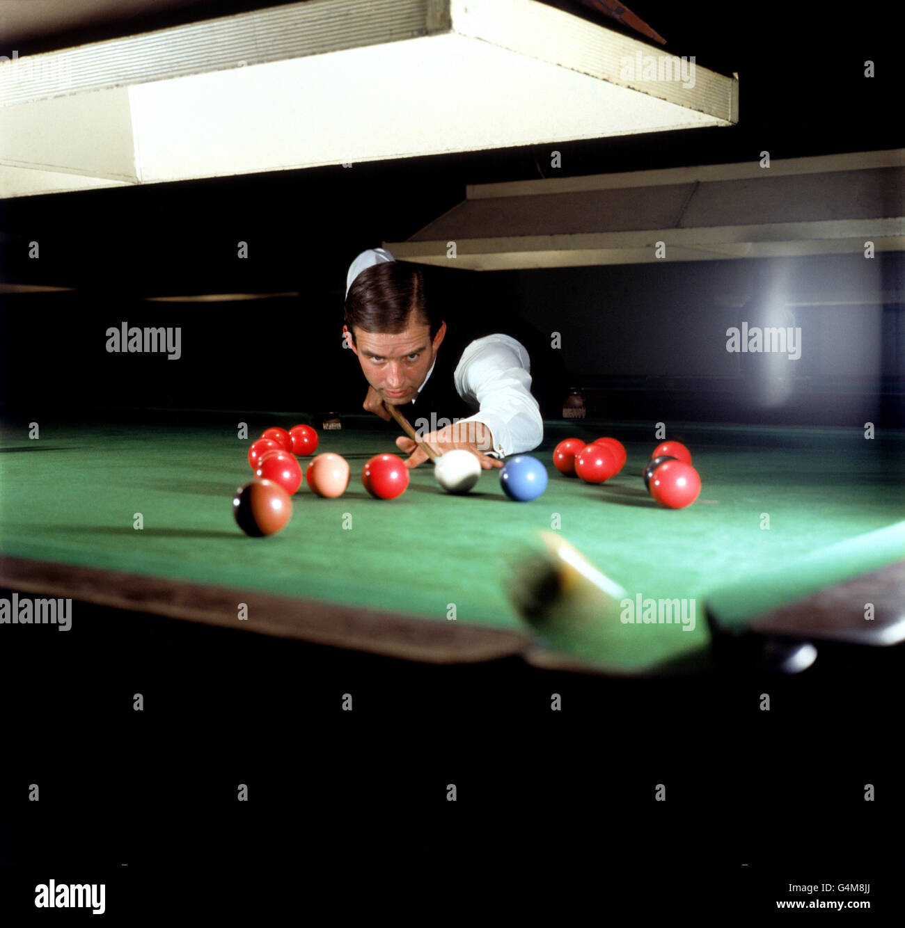 John spencer sinks the yellow hi-res stock photography and images - Alamy