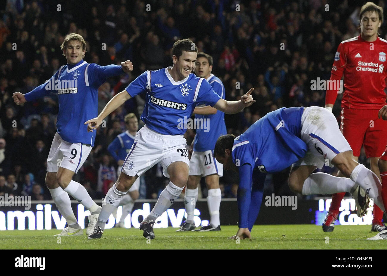 Rangers' Lee McCulloch (right) celebrates scoring with team mates ...