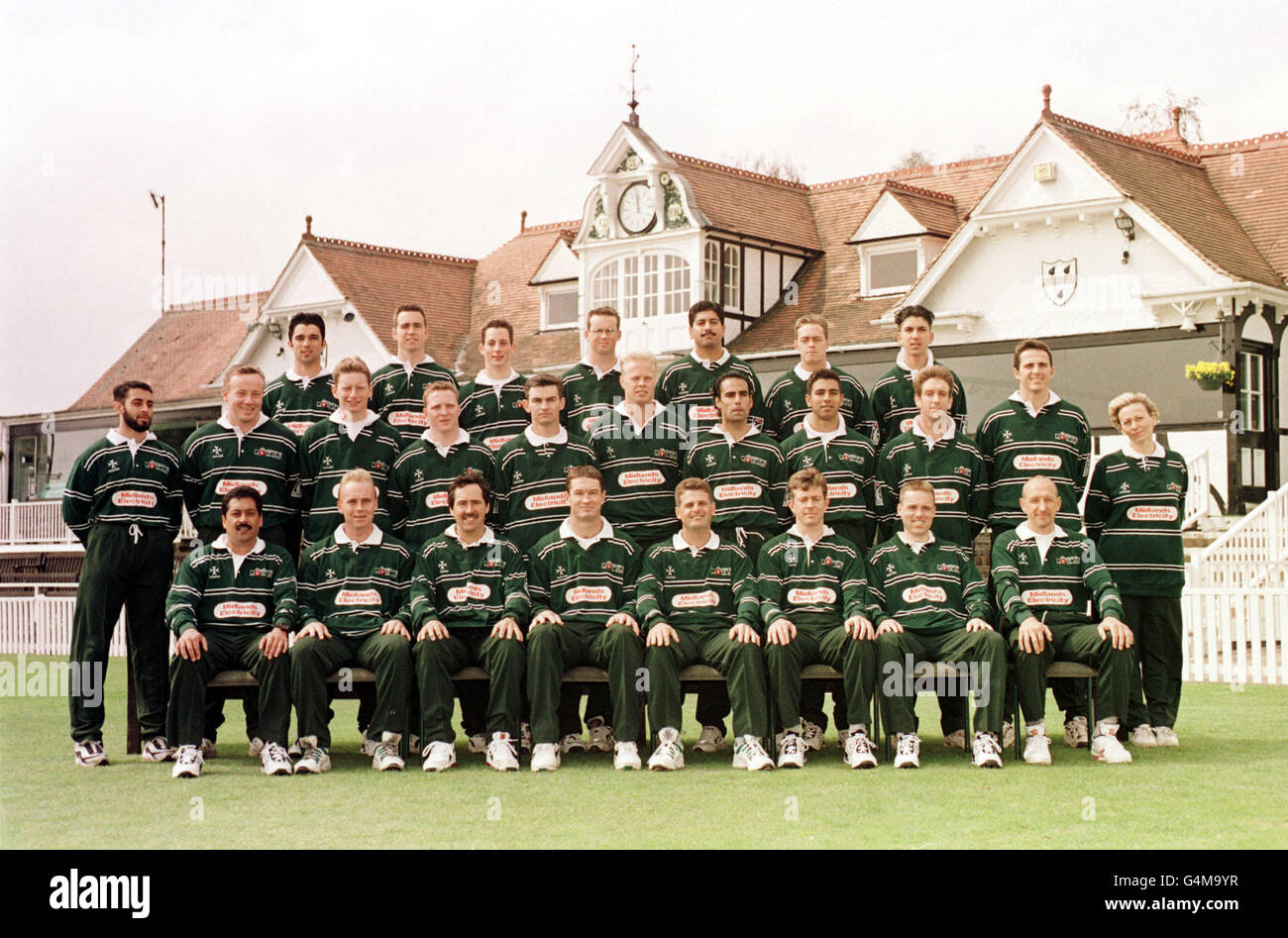 Worcestershire County Cricket Club Team Shot (Colours Stock Photo - Alamy