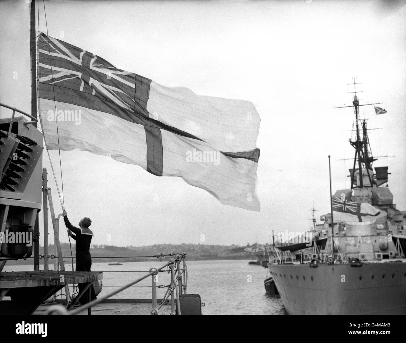 Royalty - Death of King George VI - HMS Vanguard, Plymouth Stock Photo ...