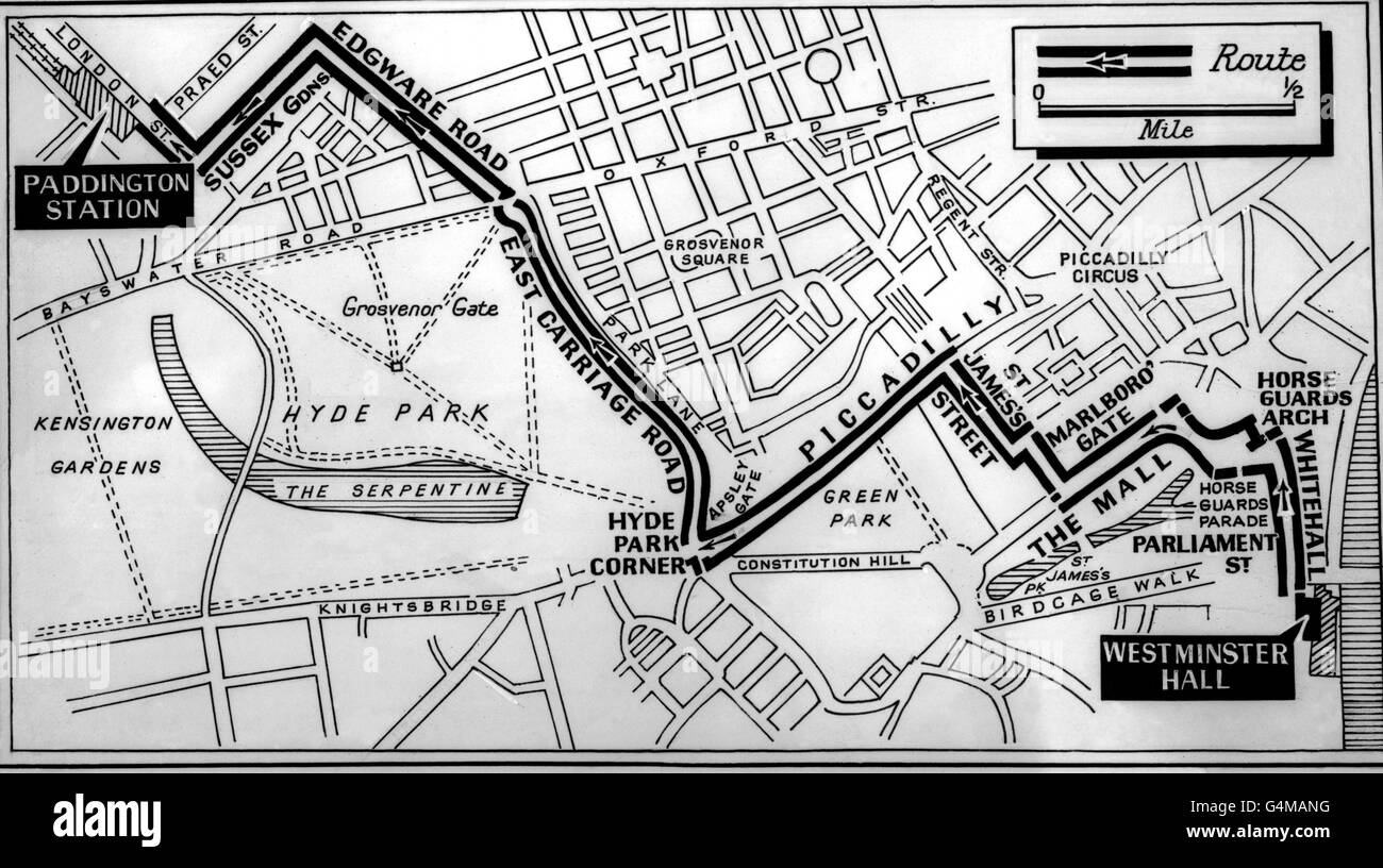 George vi king funeral Black and White Stock Photos & Images - Alamy