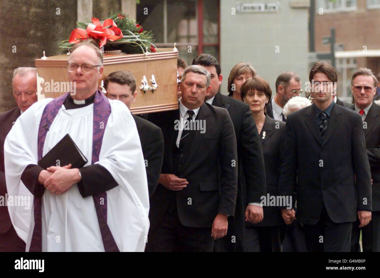 Derek Fatchett funeral/family Stock Photo - Alamy