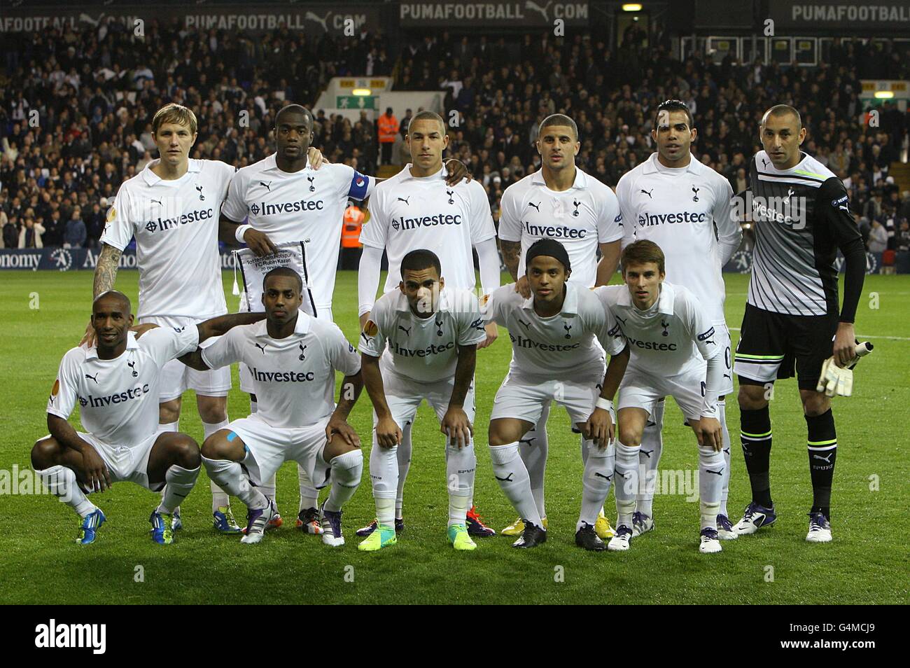 Tottenham Hotspur team group (back row left to right) Roman ...