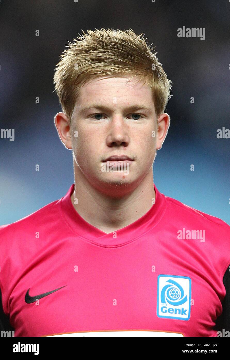 Kevin de bruyne chelsea hi-res stock photography and images - Alamy
