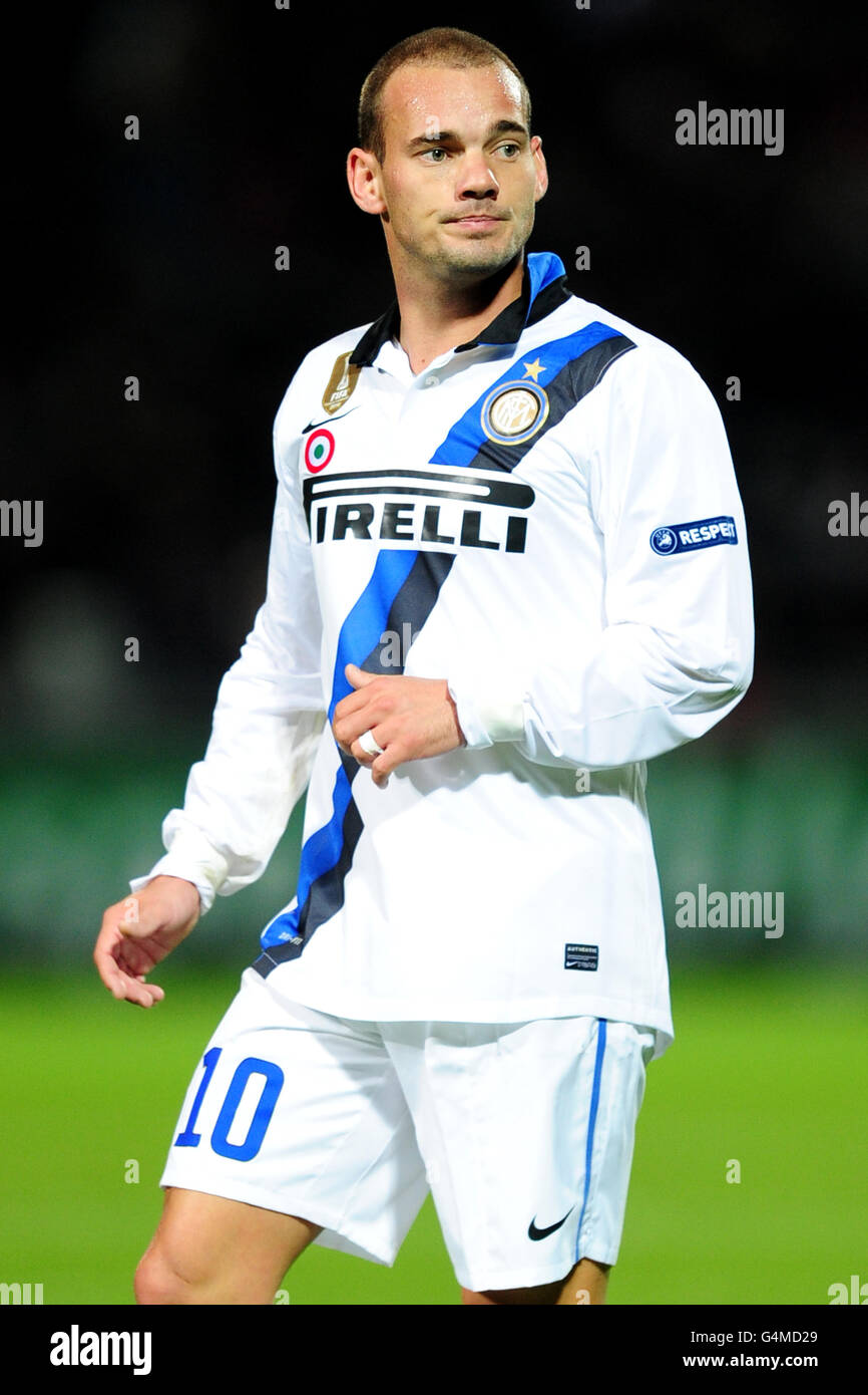 Wesley sneijder inter milan hi-res stock photography and images - Alamy
