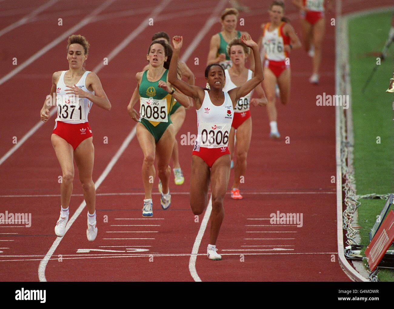 COMMONWEALTH GAMES. DIANE EDWARDS WINS LADIES 800M FROM ANN WILLIAMS ...