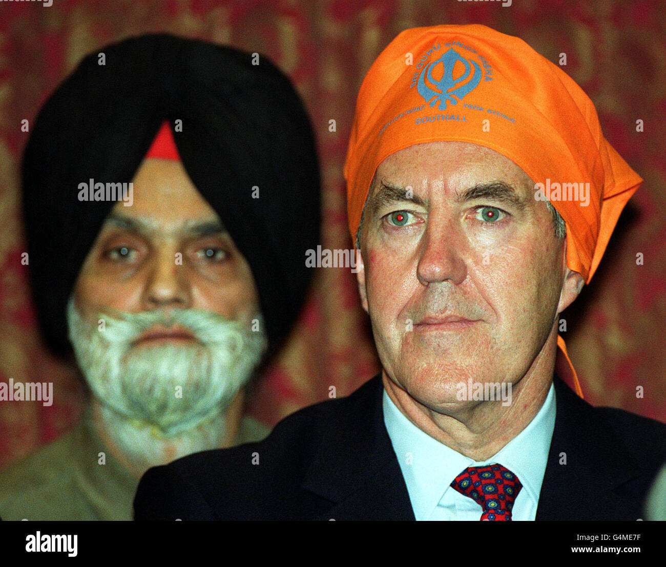 Sikh london eye hi-res stock photography and images - Alamy