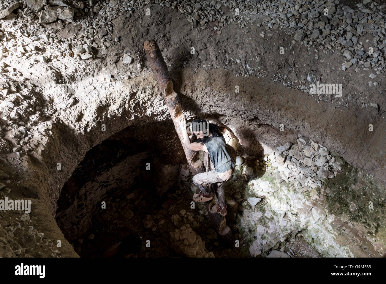 Krzemionki, Neolithic and early Bronze flint mines archaeological ...