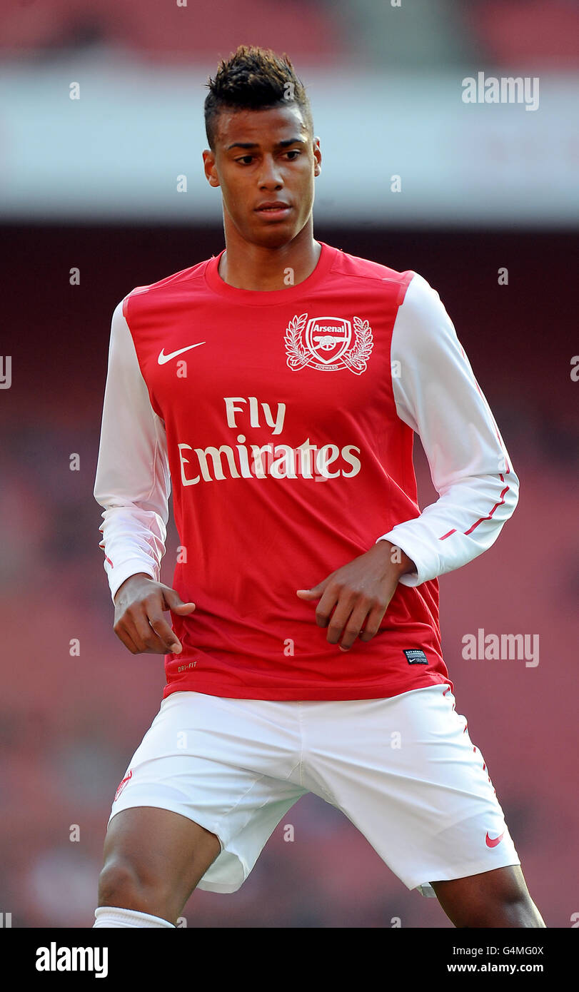 Arsenal under 18 hi-res stock photography and images - Alamy