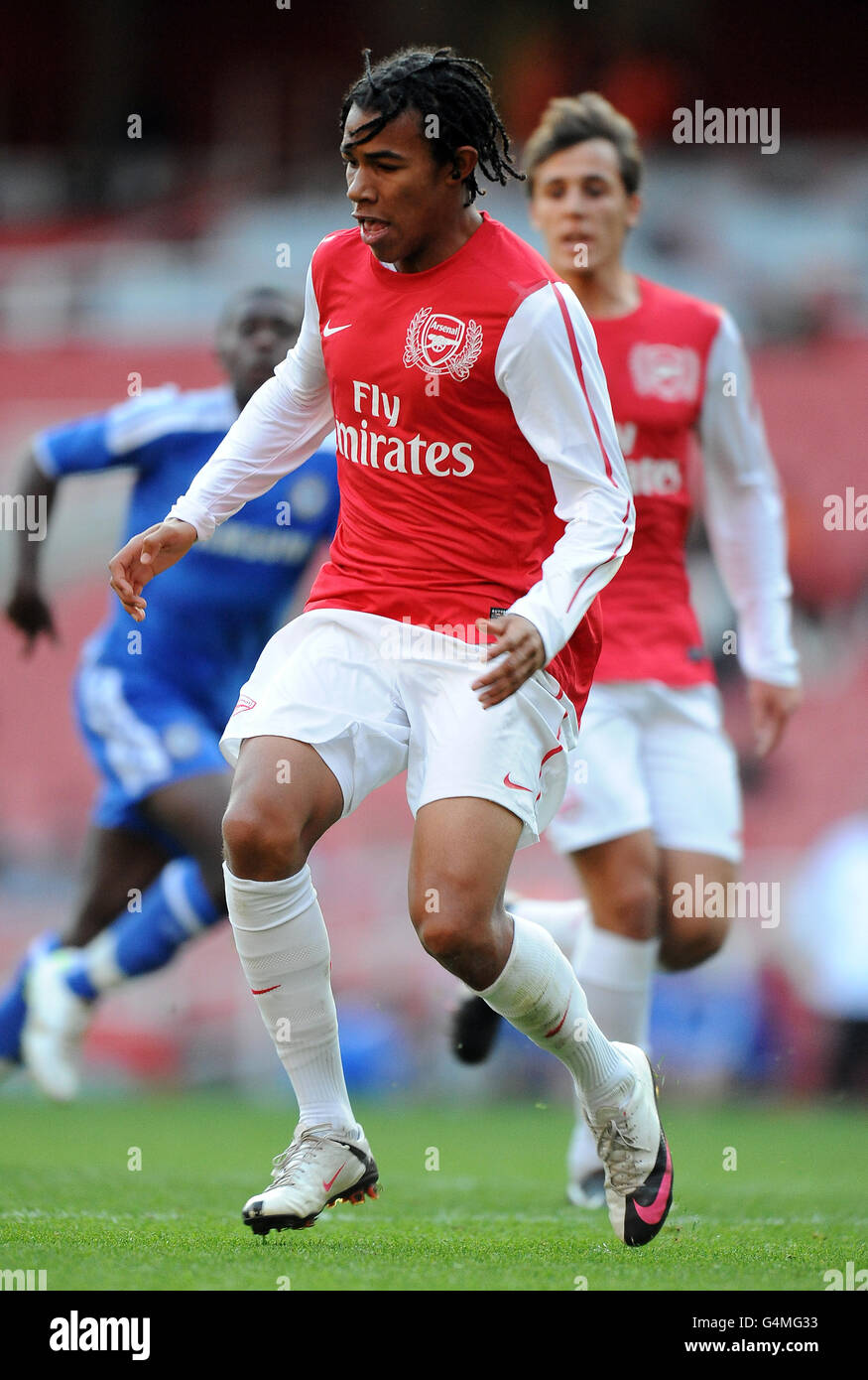 Arsenal under 18 hi-res stock photography and images - Alamy