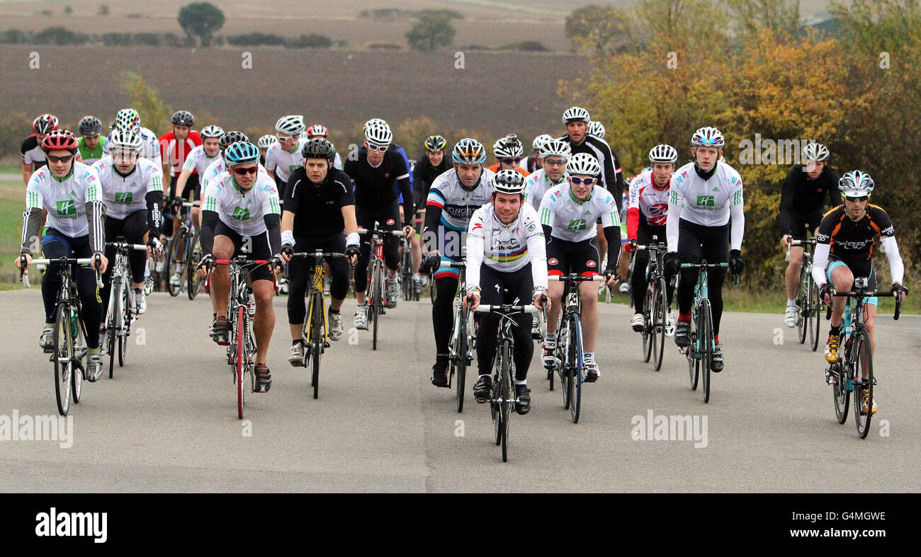 2012 paralympic cycling hi-res stock photography and images - Alamy