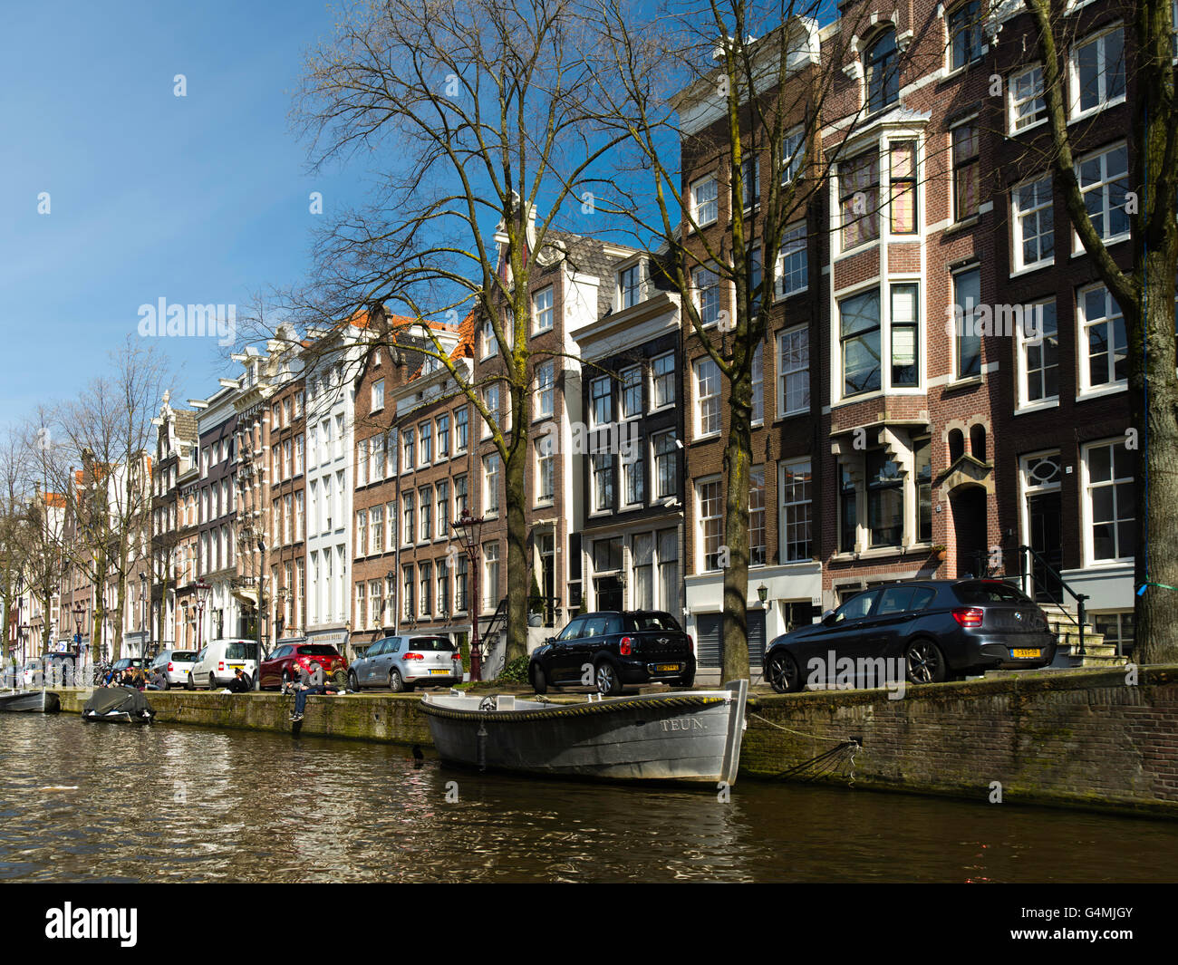 Amsterdams windows hi-res stock photography and images - Alamy
