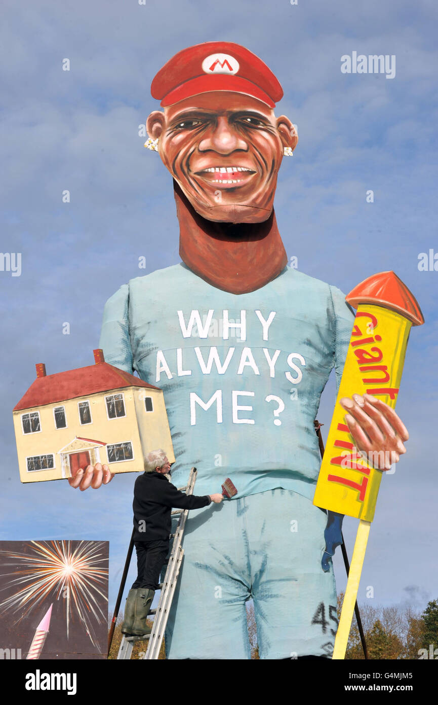 Edenbridge bonfire society hi-res stock photography and images - Alamy