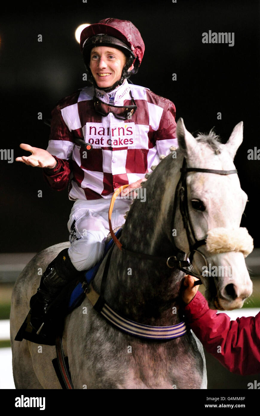 Horse racing wolverhampton racecourse hi-res stock photography and ...