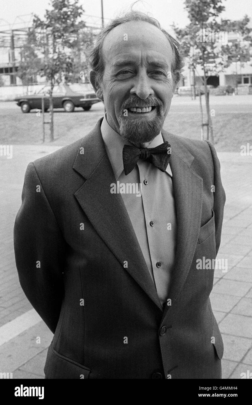 Conservative Politician and Leader of the GLC Horace Cutler in Milton ...