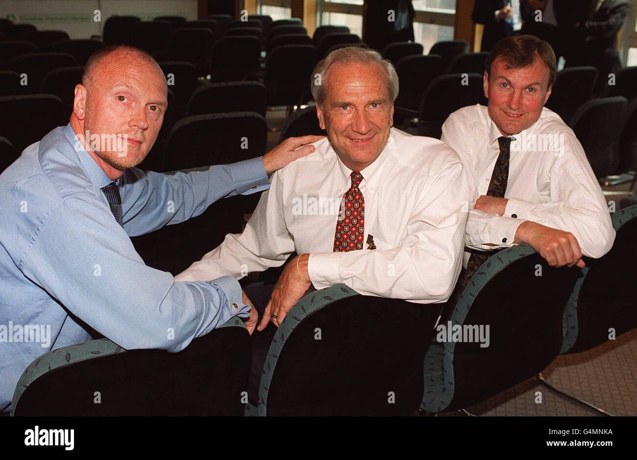 L r asda chief executive allan leighton hi-res stock photography and ...