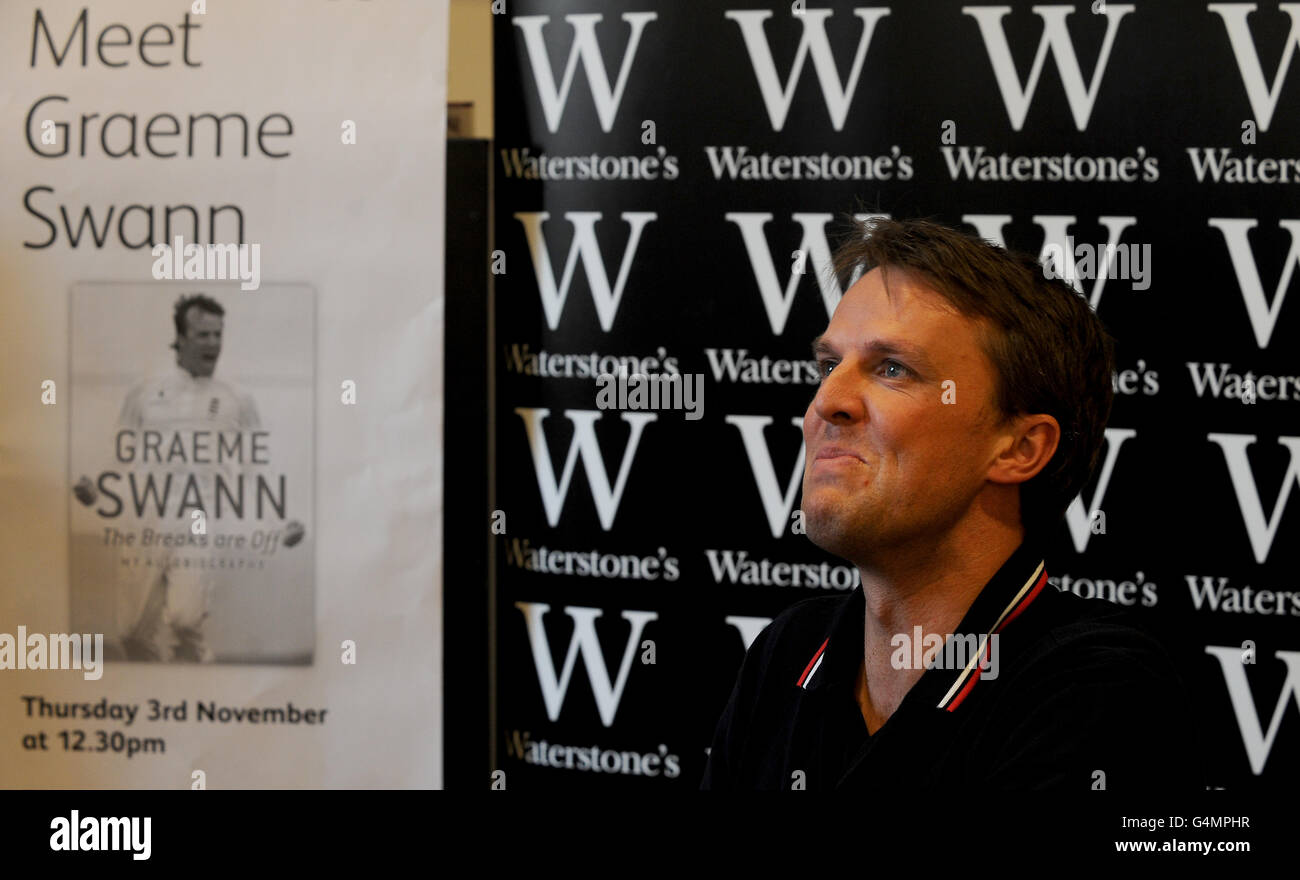 Cricket - Graeme Swann Book Signing - Waterstones Nottingham Stock ...