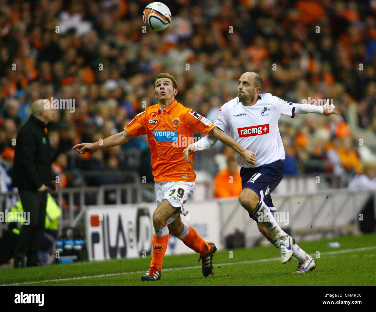 Football soccer blackpool full length battling mangrr datacoapplies ...